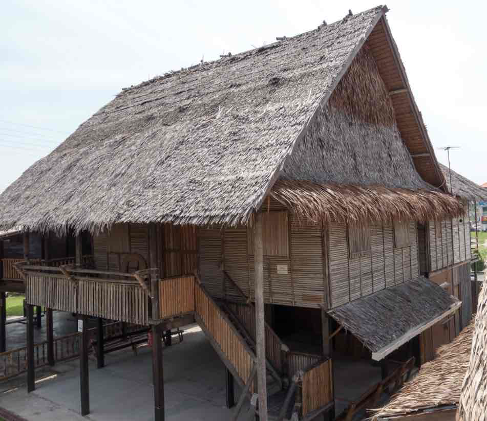 Traditional Filipino Bahay Kubo STL – Free 3D Print Model | Remeshy